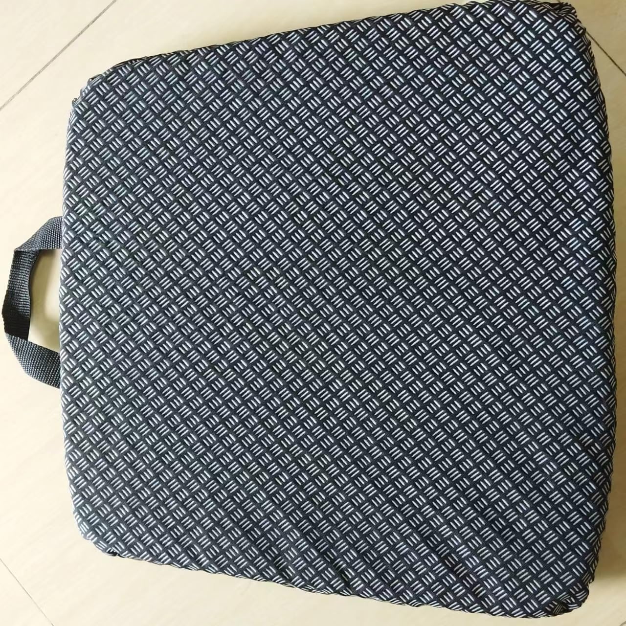 HANCHUAN Gel Seat Cushion Sciatica & Back Pain Relief 1.8" Thick Cushion for Long Sitting Orthopedic Gel Cushion with Honeycomb Breathable Design for Truck, Cars, Wheelchair, Office Chair, Game Chair