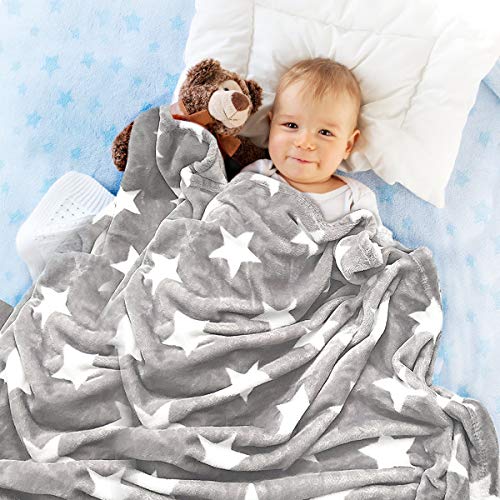 HYSEAS Flannel Fleece Star Throw Blanket Grey - Soft Plush Cozy Fuzzy Microfiber Blanket for Couch, Bed, Chair, Sofa - All Seasons Lightweight - 50x60 Inch