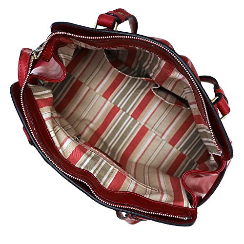 Floto Milano Shoulder Bag in Tuscan Red Full Grain Calfskin Leather