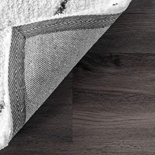 nuLOOM Beaulah Modern Trellis Shag Area Rug, 5' 3" x 7', White