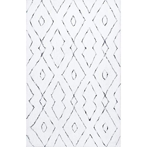 nuLOOM Beaulah Modern Trellis Shag Area Rug, 5' 3" x 7', White