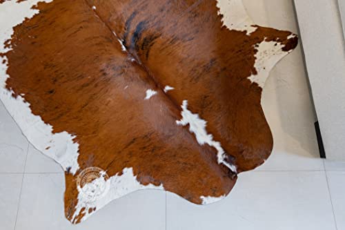 Genuine Brindle Tricolor Cowhide Rug XL 6 x 7-8 ft. 180 x 220 cm