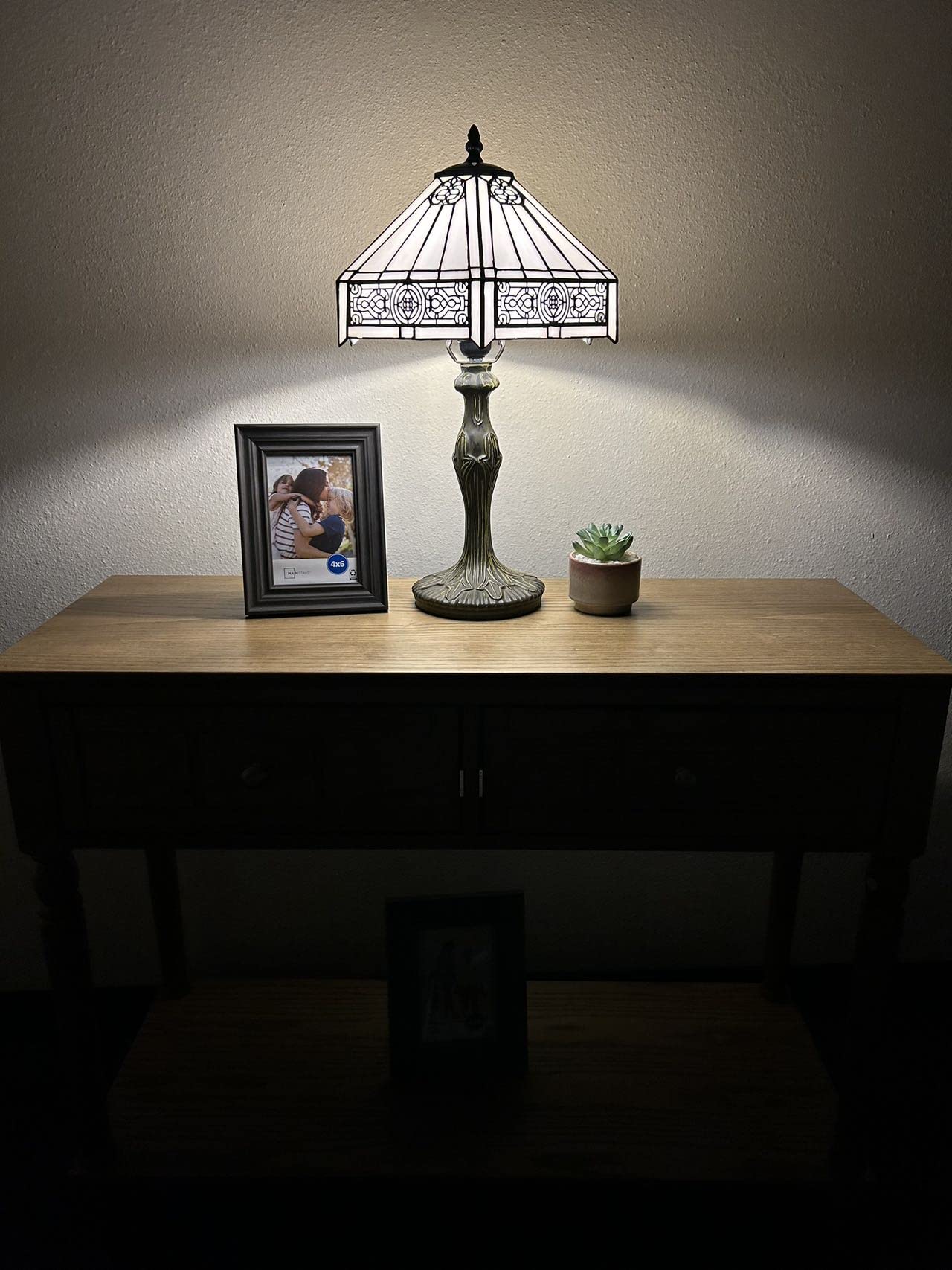 enjoy decor lamps Tiffany Table Lamp White Stained Glass Hexagon LED Bulb Included for Living Room Dining Room Bedroom Bedside 12'W*12" D*19" H