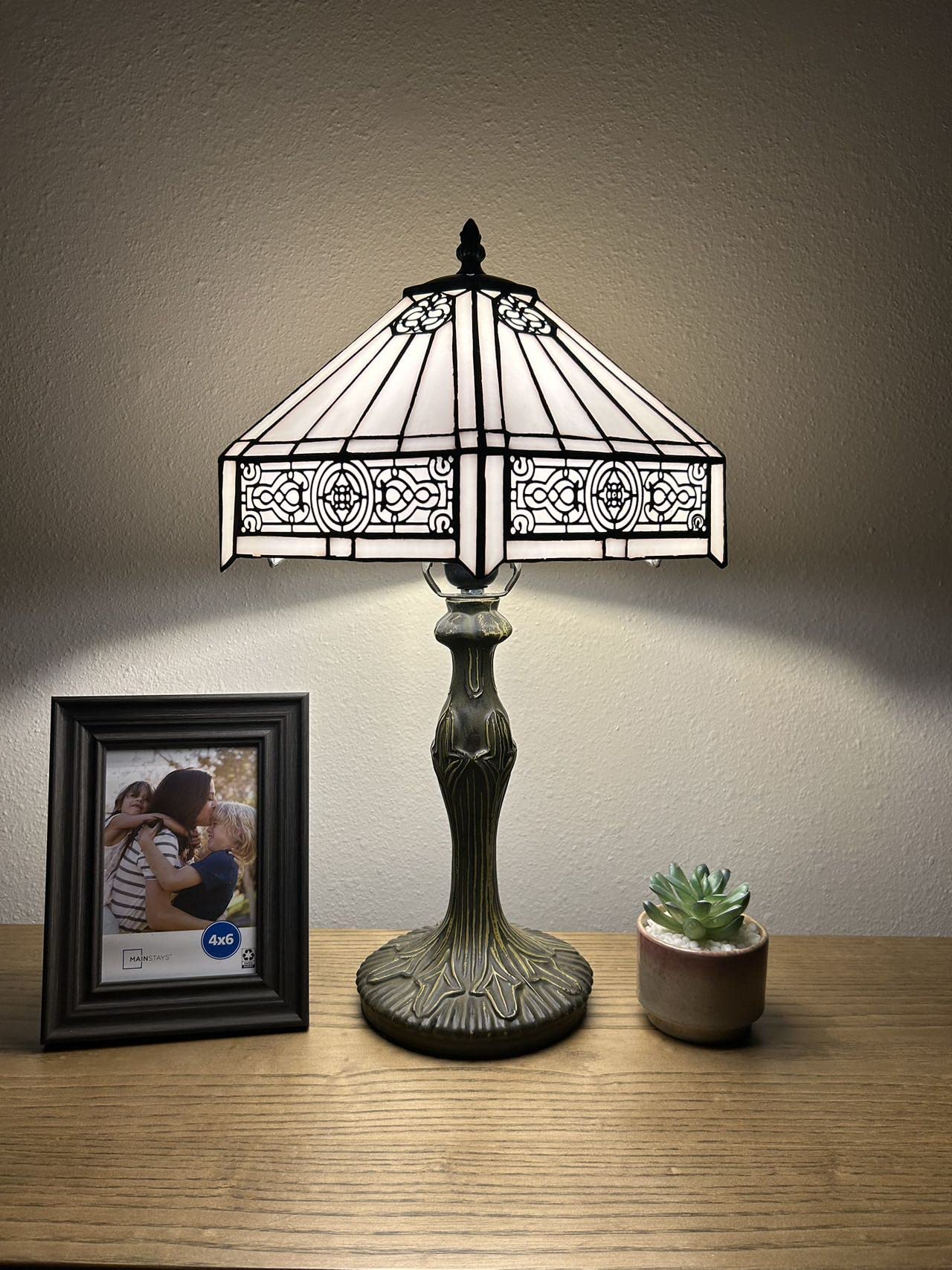 enjoy decor lamps Tiffany Table Lamp White Stained Glass Hexagon LED Bulb Included for Living Room Dining Room Bedroom Bedside 12'W*12" D*19" H