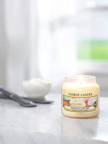 Yankee Candle 5038580062137 jar Small Vanilla Cupcake YSMVC, one Size