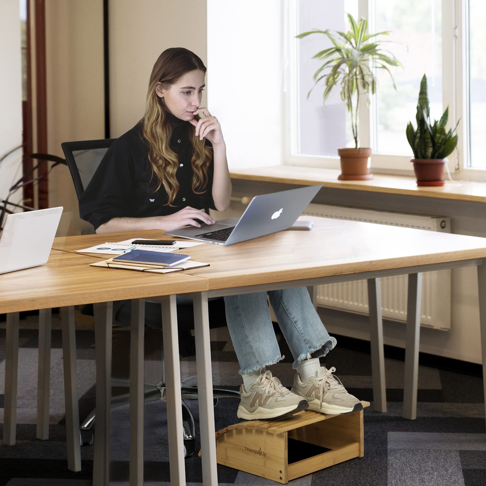 TranquilUp Bamboo Footrest under Desk, Foot Massager - Wide Surface - Anti-slip Bottom - Ergonomic - Barefoot Friendly - Suitable for Office, Home, Washroom, Help Improve Posture - Pain Relief