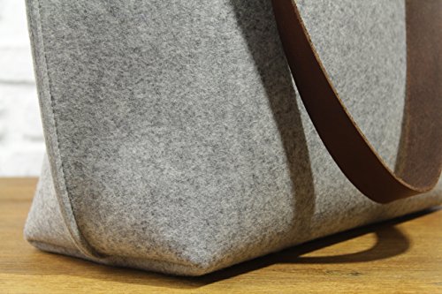 Pack & Smooch York Carryall Tote Bag for Women - Made with 100% Merino Wool and Vegetable Tanned Leather Strap (Grey/Light Brown)