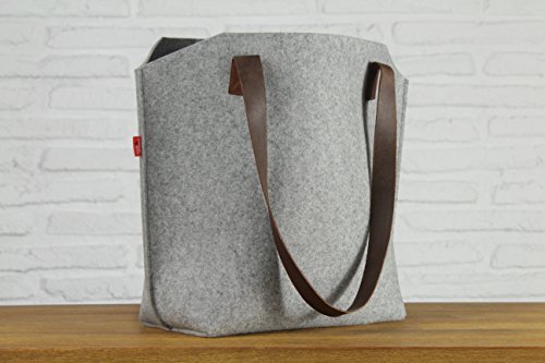Pack & Smooch York Carryall Tote Bag for Women - Made with 100% Merino Wool and Vegetable Tanned Leather Strap (Grey/Light Brown)