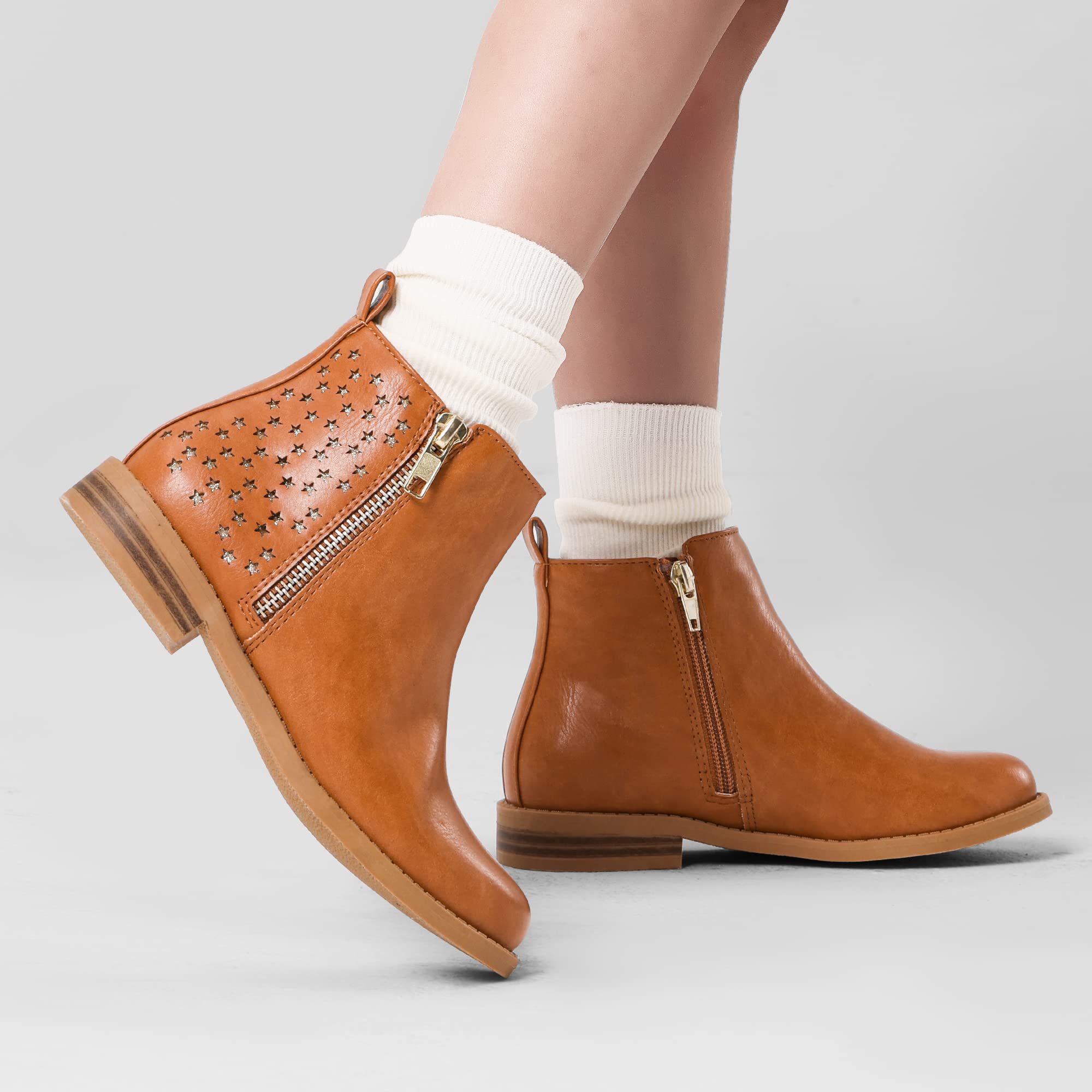 DREAM PAIRS Girls Side Zipper Low Heels Ankle Boots Size 5 Big Kid Tan SDBO2221K
