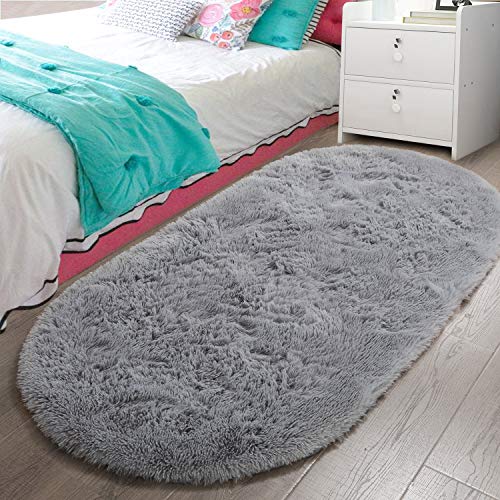 LOCHAS Fluffy Carpet Soft Gray Bedroom Rug Throw Carpets Modern Shaggy Area Rugs for Bedroom Bedside Girls Kids Children Home Decor 2.6' x 5.3'