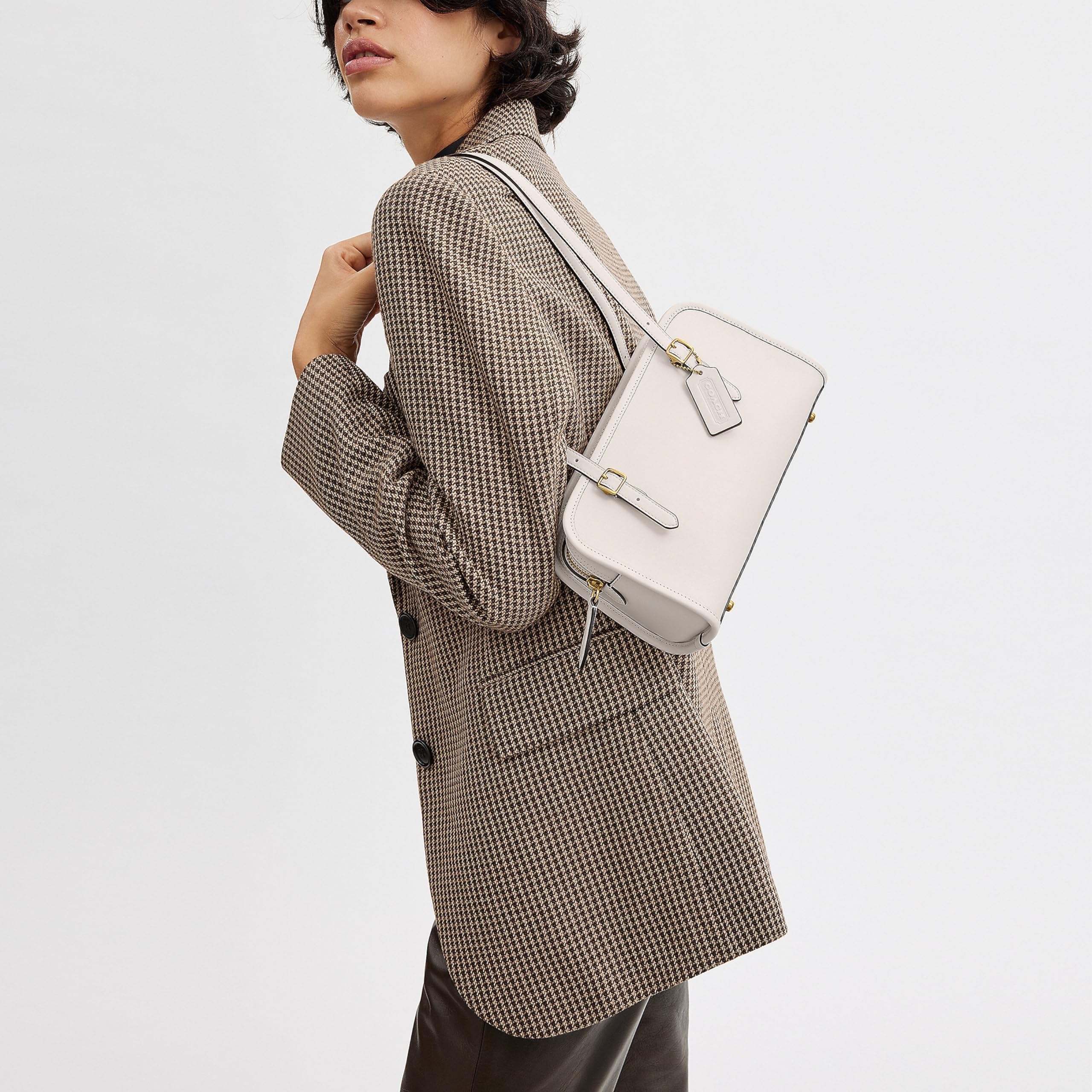 Coach Swing Zip, Chalk