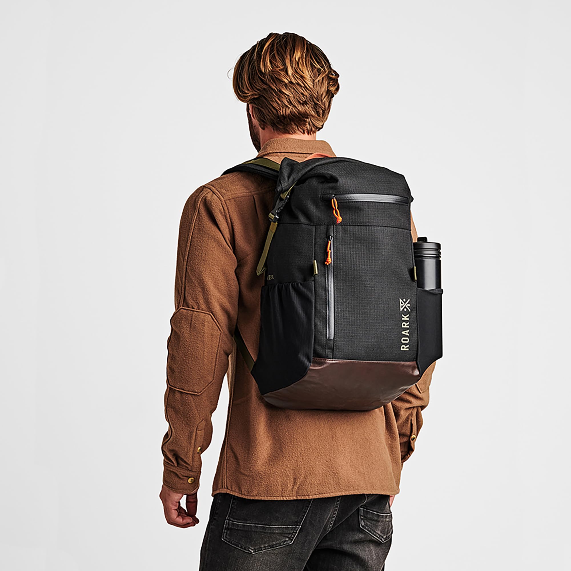 Roark Passenger 27L 2.0 Backpack, Travel Day Pack with Laptop Storage, Black