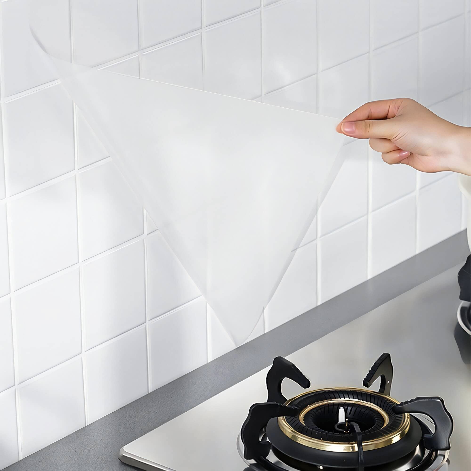 Heroad Brand 17.7'' x 5ft Clear Contact Paper Shelf and Drawer Liner Clear Glossy Self-Adhesive Film Cover Removable Protective Film Clear Contact Paper for Shelves Kitchen Cabinets Clear Shelf Liners