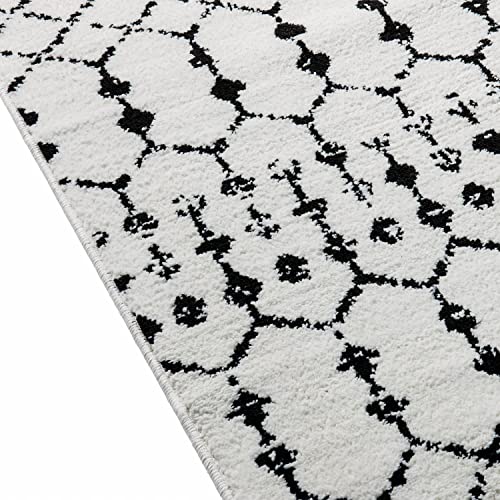 Flash Furniture Geometric Bohemian Low Pile Rug - 5' x 7' - Ivory/Black