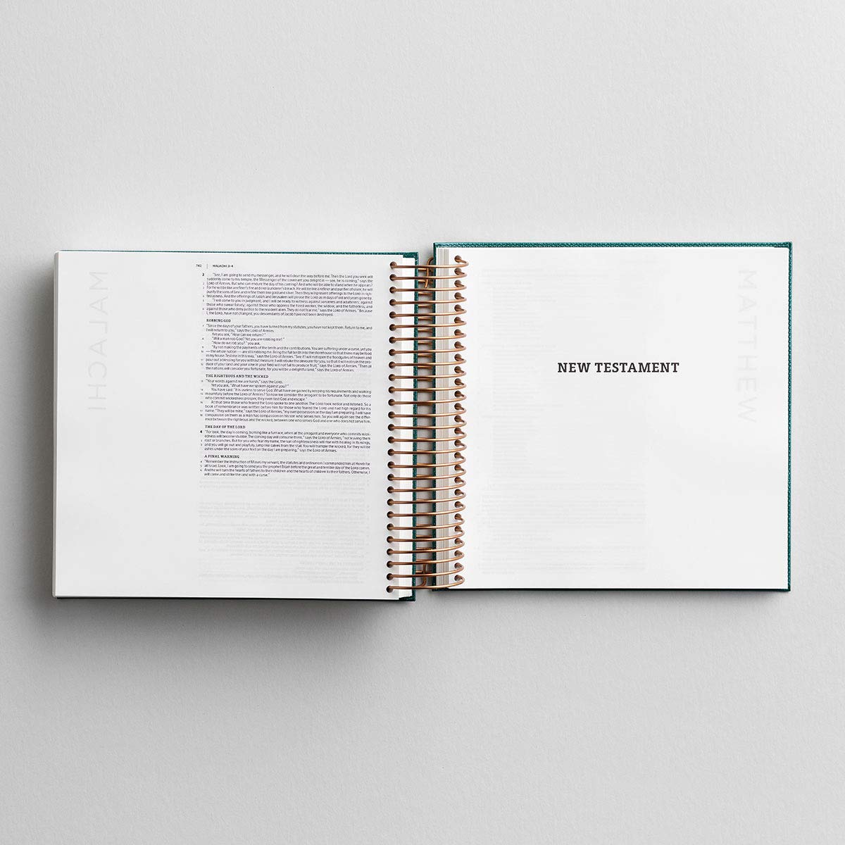Illustrating Bible CSB Green (Spiral Bound Journaling Bible)