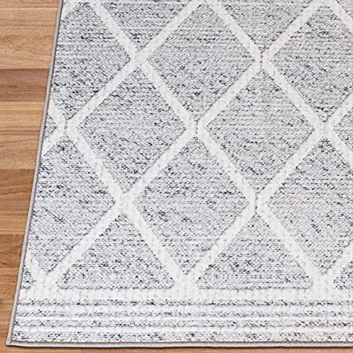 ReaLife Machine Washable Rug - Stain Resistant - Eco-Friendly, Non-Slip, Family & Pet Friendly - Made from Premium Recycled Fibers - Tessa Modern Distressed Trellis - Light Gray Ivory, 2'6" x 6'
