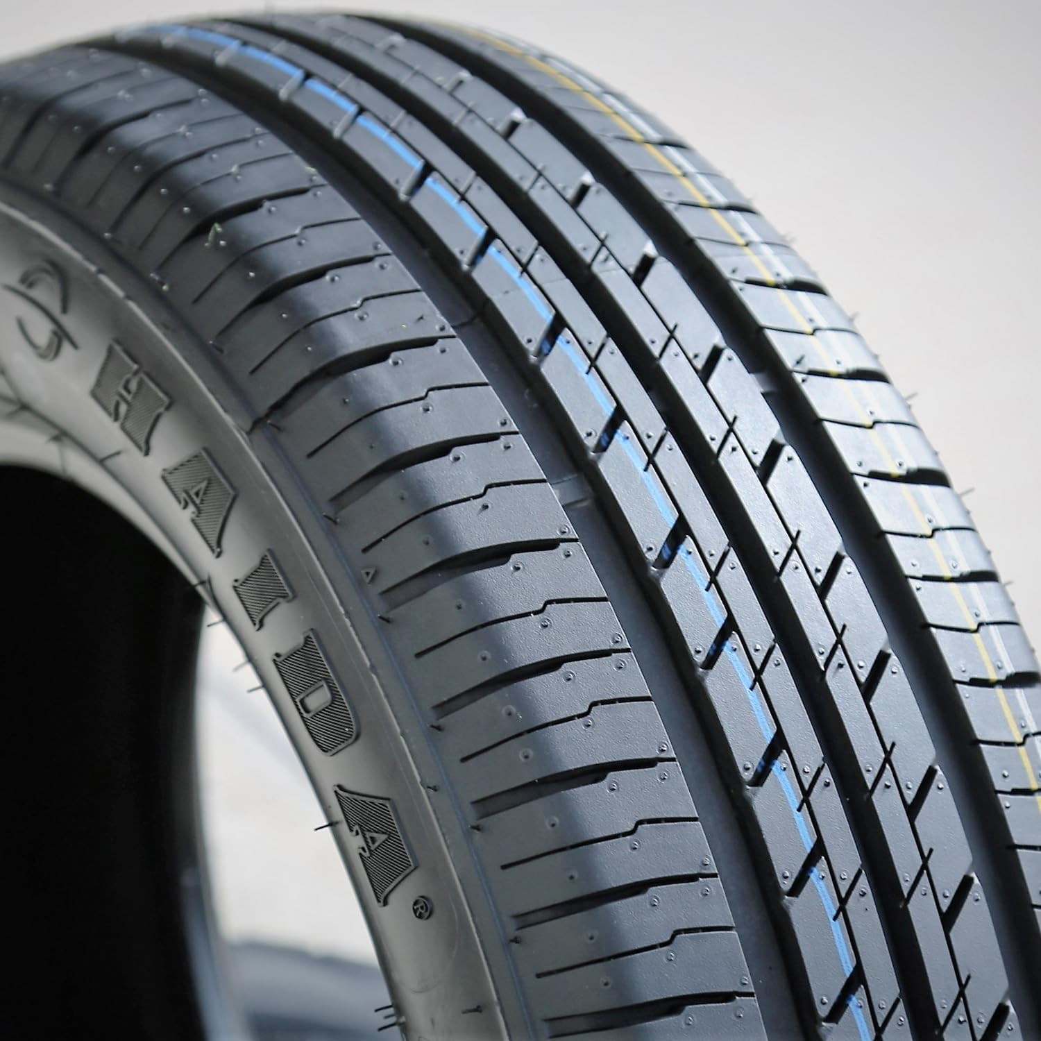 Haida SCEPHP HD667 All-Season Passenger Car Touring Radial Tire-165/65R14 165/65/14 165/65-14 79H Load Range SL 4-Ply BSW Black Side Wall UTQG 340AA