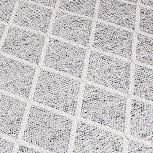 ReaLife Machine Washable Rug - Stain Resistant - Eco-Friendly, Non-Slip, Family & Pet Friendly - Made from Premium Recycled Fibers - Tessa Modern Distressed Trellis - Light Gray Ivory, 2'6" x 6'