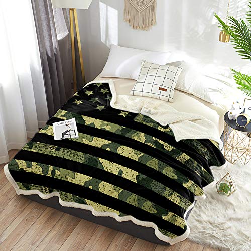Sherpa Fleece Blanket,Camo American Flag Patriotic Stars and Stripes Bed Blanket Soft Cozy Luxury Blanket 40"x50",Fuzzy Thick Reversible Warm Fluffy Plush Microfiber Throw Blanket for Couch Bed Sofa