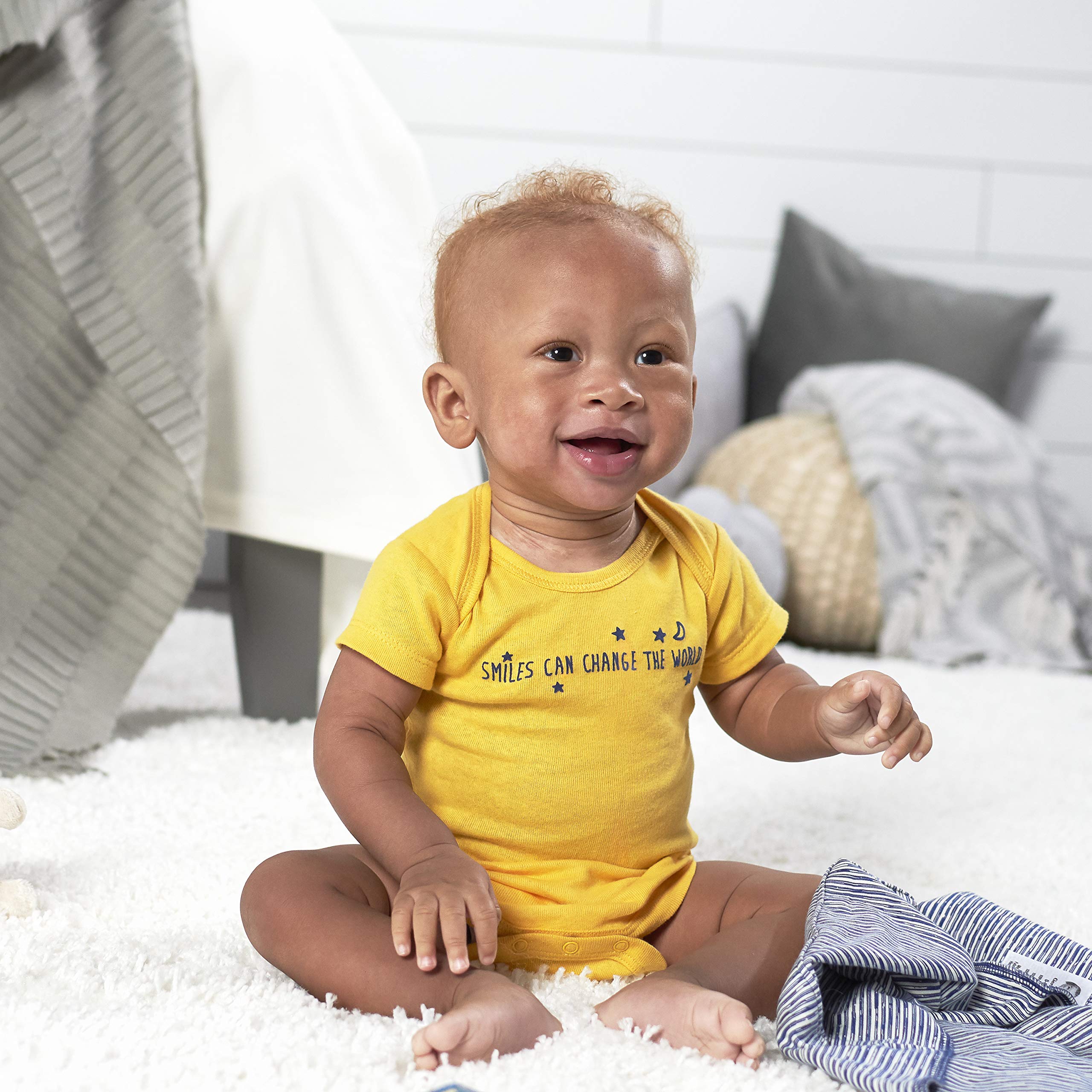 Gerber Baby Boys 5-Pack Short Sleeve Variety Onesies Bodysuits Awesome Fox Newborn