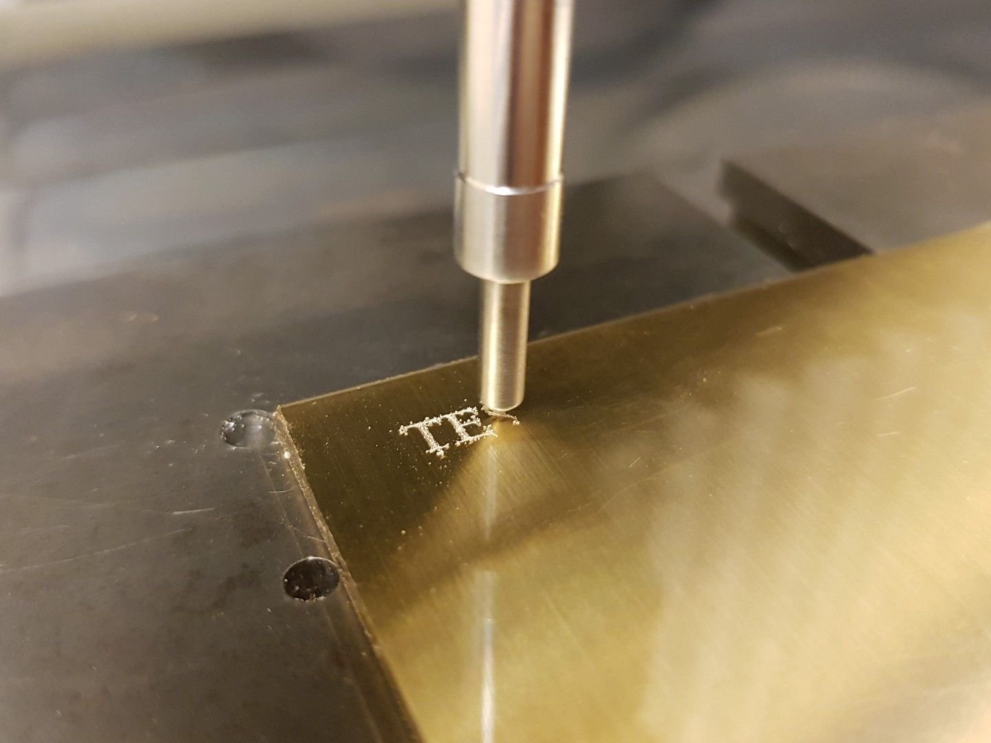RDZ ENGRAVER DIAMOND REPLACEMENT TIP FOR CNC MACHINE. SPRING LOADED DRAG ENGRAVING TOOL WITH 60 DEGREE TIP
