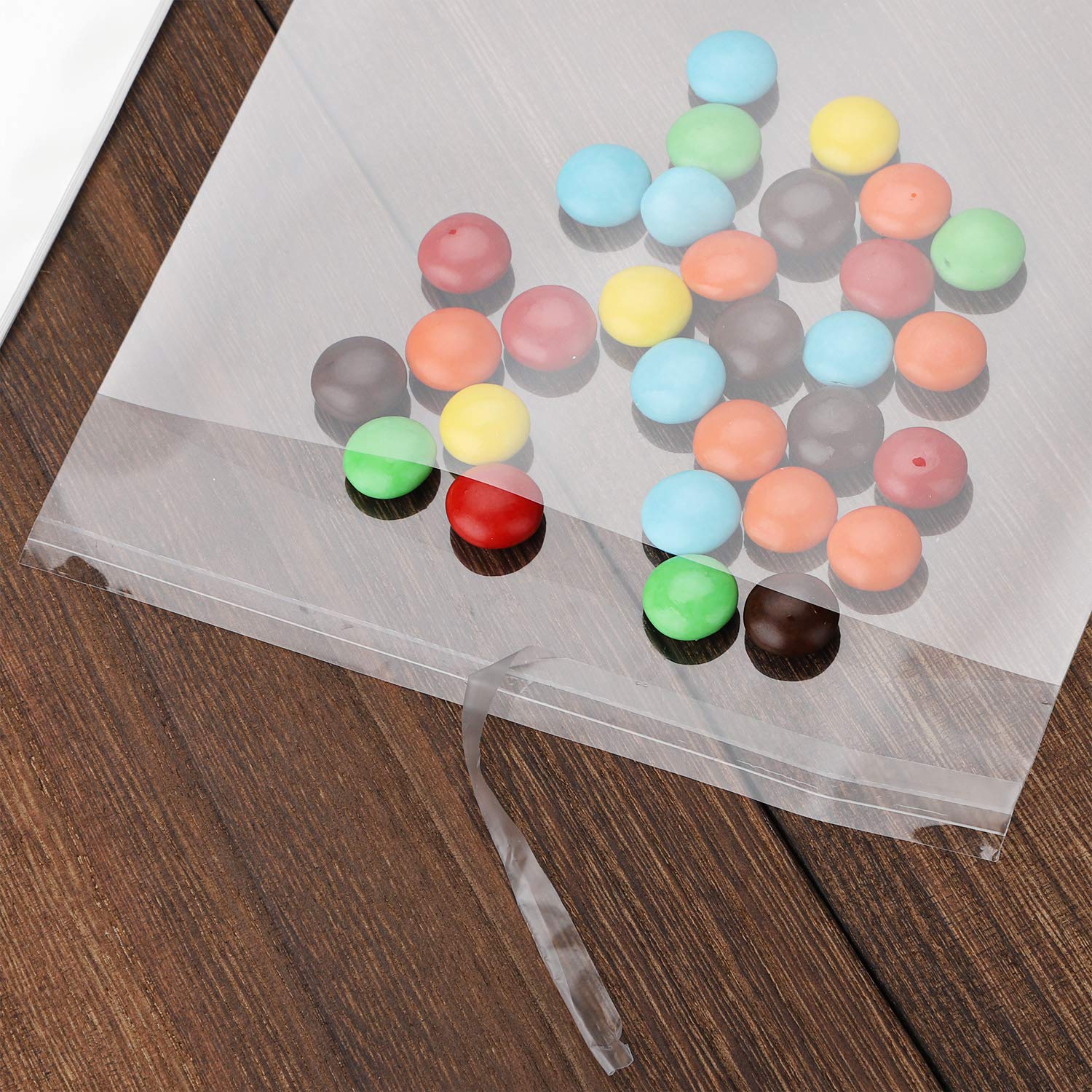VWMYQ 100 pcs Clear 7" x 10" Self Seal Cello Cellophane Bags Resealable Poly Bags 2.8 mils for Cookie, Candy, Gift Bakery, Prints, Photos, Cards & Envelopes, Party Decorative