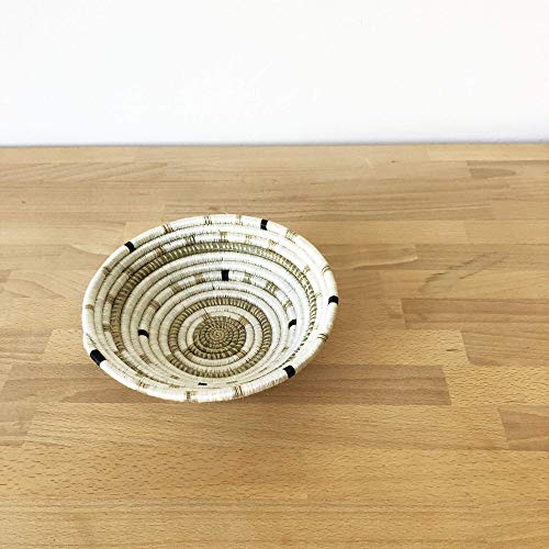 Small African Basket: Kanama/Rwanda Basket/Woven Bowl/Sisal & Sweetgrass Basket/White, Black, Sweetgrass