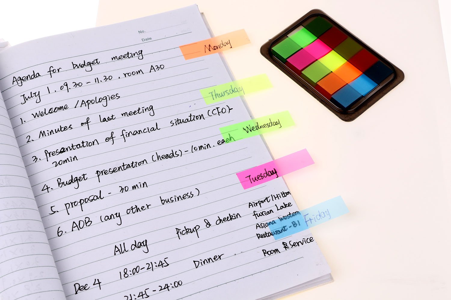 Mini Skater 2 Sheets Cute Neon Index Tabs Label Memo Paper Sticky Note for Page Marker, 5 Colors, 200PCS