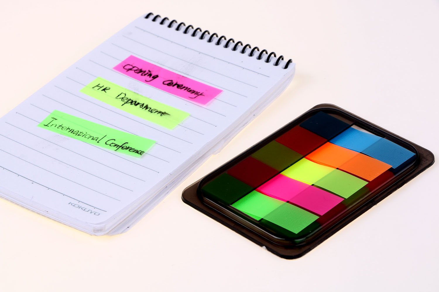 Mini Skater 2 Sheets Cute Neon Index Tabs Label Memo Paper Sticky Note for Page Marker, 5 Colors, 200PCS
