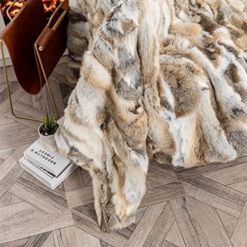 Soft Real Rabbit Fur Throw Blanket Rug Patchwork Skin Fur Rug Leather Pelt Home Kitchen Bed Throws 6.6ft x 6.9ft