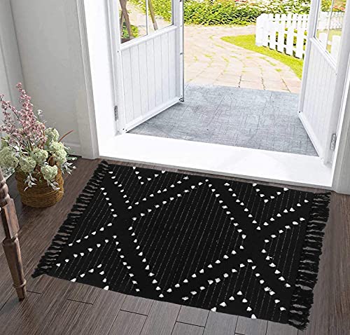 Boho Cotton Bathroom Rugs 2' x 3', Black and White Small Woven Bath Mats with Tassels, Soft Washable Geometric Kitchen Rug Decorative Floor Carpets for Laundry Room Entryway Indoors