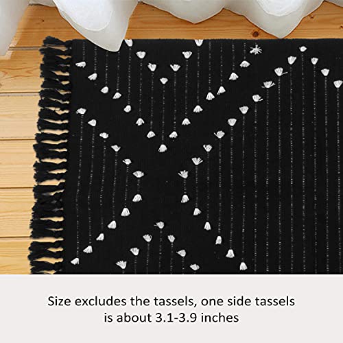 Boho Cotton Bathroom Rugs 2' x 3', Black and White Small Woven Bath Mats with Tassels, Soft Washable Geometric Kitchen Rug Decorative Floor Carpets for Laundry Room Entryway Indoors