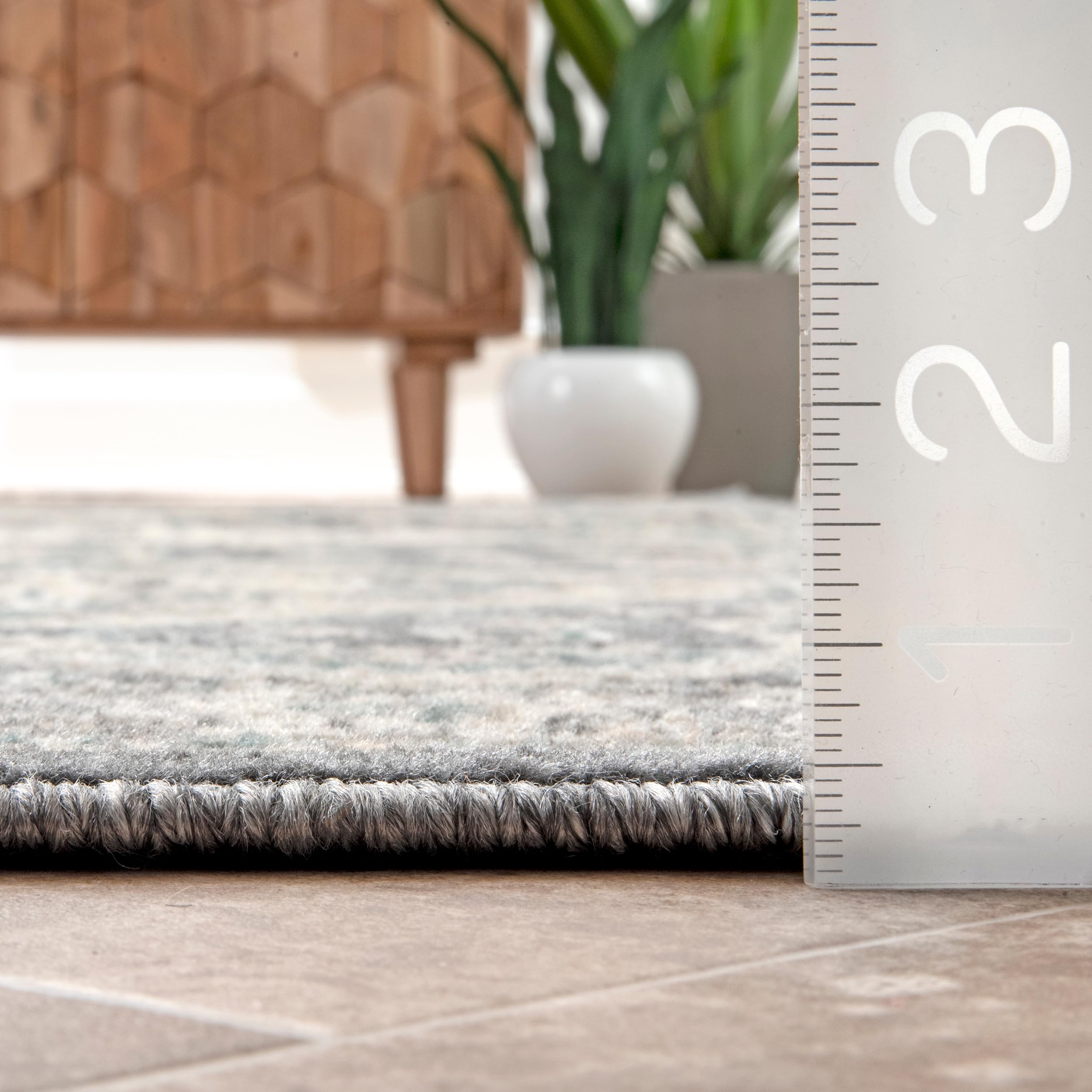 nuLOOM 9x12 Becca Traditional Tiled Area Rug, Charcoal, Faded Transitional Design, Stain Resistant, For Bedroom, Dining Room, Living Room, Hallway, Office, Kitchen, Entryway