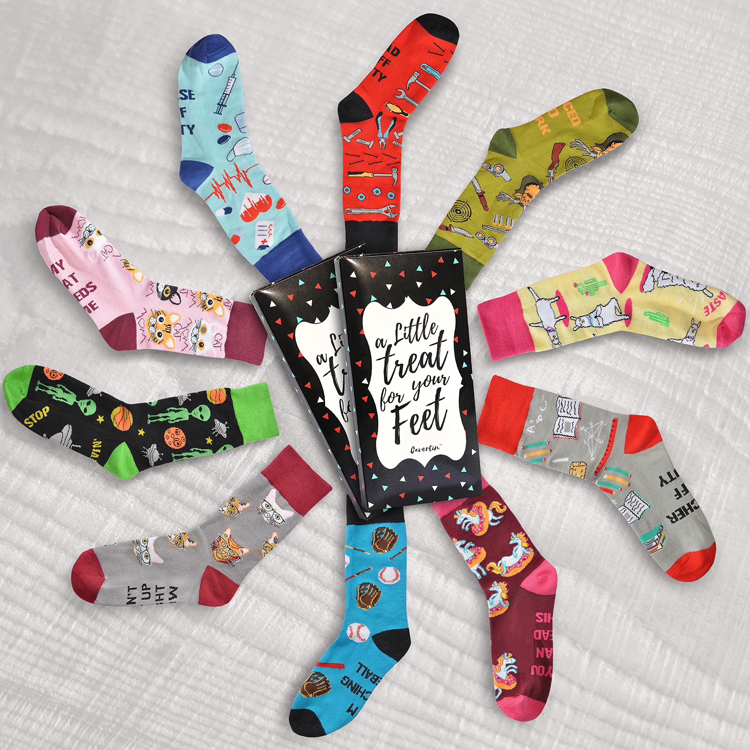 Cavertin Women's Novelty Socks with Gift Box Cat Lover Dog Mom Book Lover Cat Mom Llama Unicorn Sloth Corgi (Corgi)