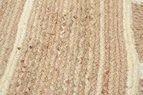 Weaving Village Scalloped Natural Jute Area Rug, Natural Base Off White Trim, 2x3