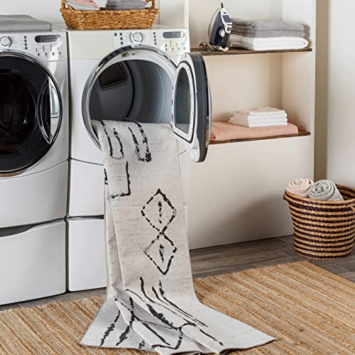 Hauteloom Maguyam Living Room, Bedroom Machine Washable Area Rug - Black, Gray - 9'3" x 12'