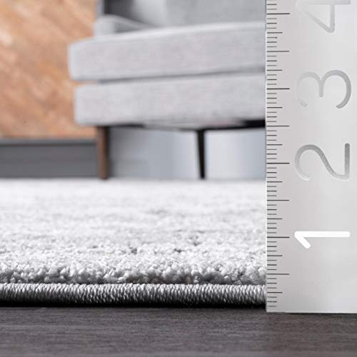 nuLOOM Transitional Medallion Gena Area Rug, 6' Round, Light Grey