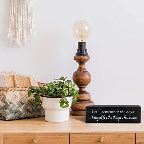 Jetec I Still Remember The Days I Prayed Sign Rustic Wooden Farmhouse Christian Decor Wooden Religious Plaque Christian Home Prayer Block Sign for Office Tabletop Tiered Tray Decor (Black)