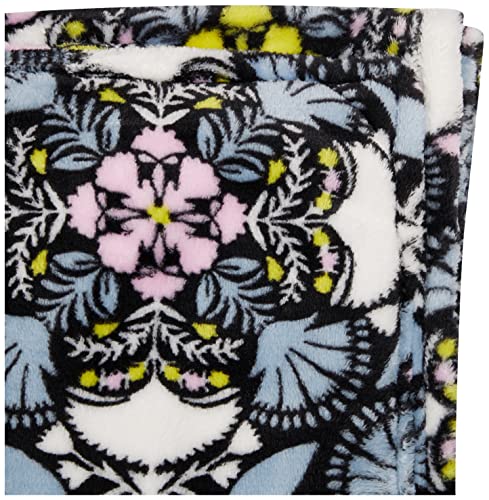 Vera Bradley Women's Fleece Fleece Travel Blanket with Trolley Sleeve, Plaza Medallion, One Size