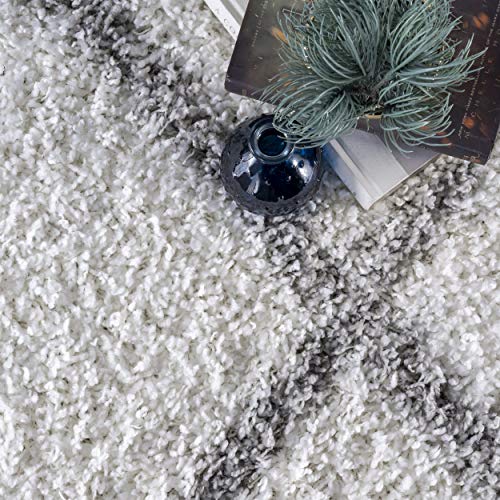 nuLOOM Tess Moroccan Shag Area Rug, 6' Round, White