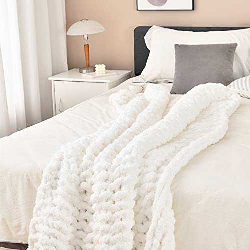 CHYOUL Chenille Chunky Knit Blanket Hand Made Warm Throw Cozy Crochet Blanket Warm Gift White 40"x80"(Three Seater Sofa/Twin Size)