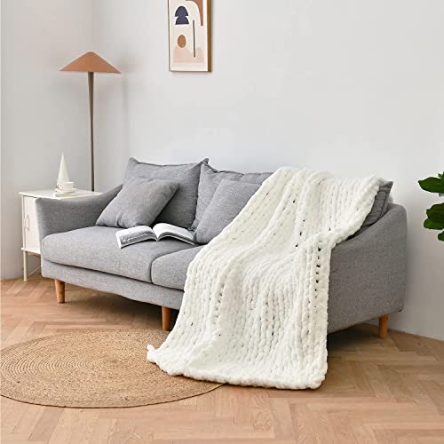 CHYOUL Chenille Chunky Knit Blanket Hand Made Warm Throw Cozy Crochet Blanket Warm Gift White 40"x80"(Three Seater Sofa/Twin Size)