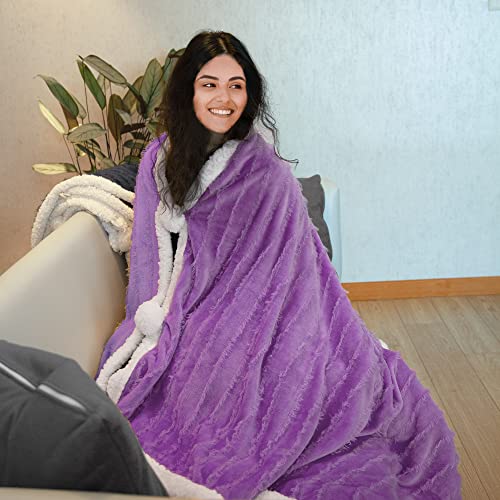 Exclusivo Mezcla Tassel Fleece Throw Blanket for Couch, Sofa, Bed, Soft Wrap Poncho Blanket, Lightweight and Warm (50x70 Inches, Purple)