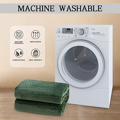 inhand Fleece Throw Blankets, Super Soft Flannel Cozy Blankets for Adults, Washable Lightweight Fuzzy Blanket for Couch Sofa Bed Office, Throw Size Warm Plush Blankets for All Season (50"×60", Green)