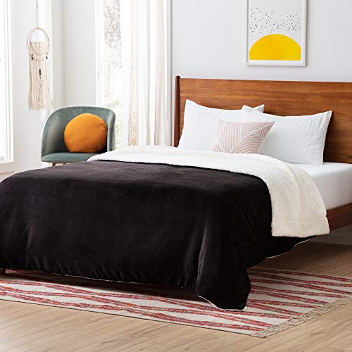 Linenspa Fleece and Sherpa Blanket - Super Soft - Breathable - Machine Washable - Polyester - Multiple Colors Available, Black, King (108”x90” Inches)