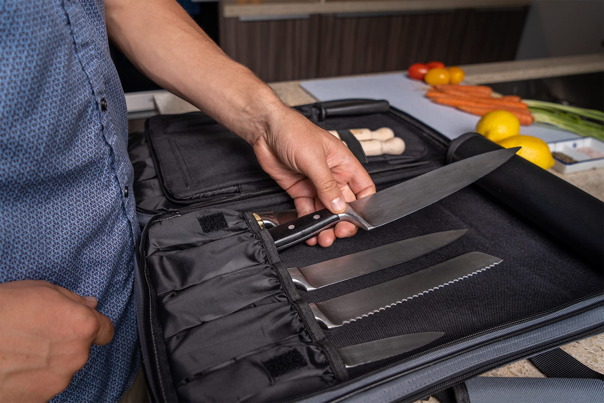 famzigo Silver Chef Knife Bag - 29 Flexible Universal Pockets, Detachable Adjustable Shoulder Strap - Professional Kitchen Accessories - Camping Storage, Carrying Case
