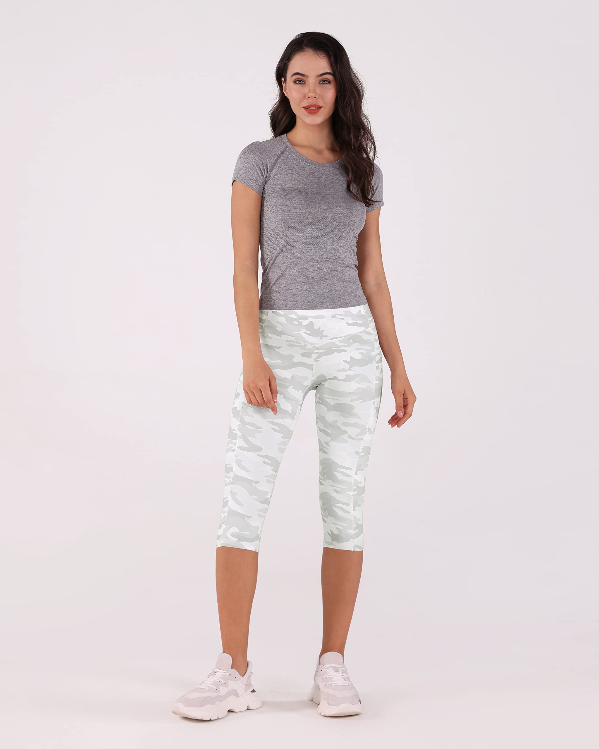 ODODOS Women's High Waisted Printed Yoga Capris with Pocket, Tummy Control Non See Through Workout Sports Running Athletic Capri Leggings, White Camo, Large