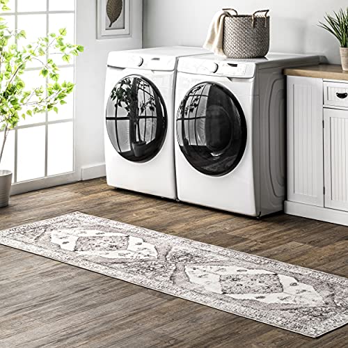 nuLOOM Gladys Machine Washable Vintage Medallion Runner Rug, 2' 6" x 8', Light Grey