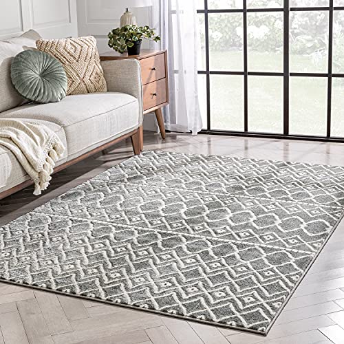 Well Woven Niria Grey Moroccan Tribal Diamonds Soft High-Lo Pile Area Rug (5'3" x 7'3")