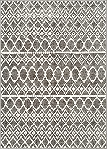 Well Woven Niria Grey Moroccan Tribal Diamonds Soft High-Lo Pile Area Rug (5'3" x 7'3")